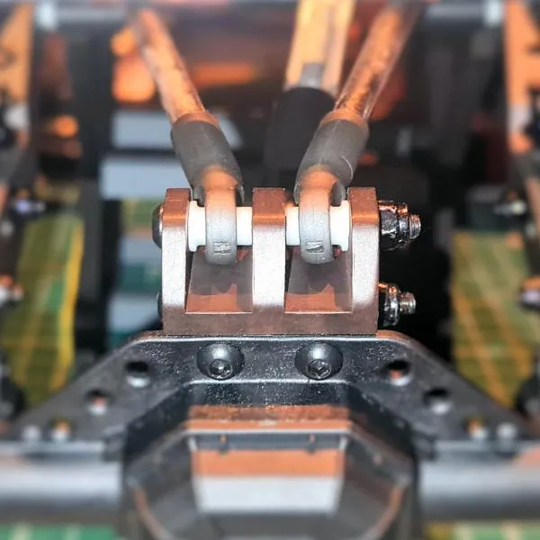 Link Riser für Element Crawler, Messing brüniert schwarz